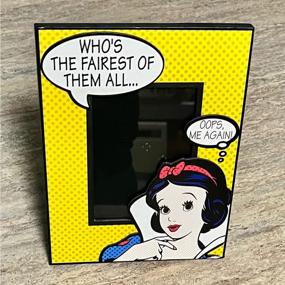 Disney | Accents | Disneys Snow White Picture Frame | Poshmark